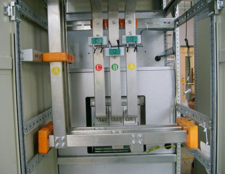 G10 Epoxy Glass Fiber Laminate in High-Voltage Busbar Supports